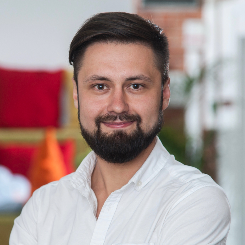 About Us | Social Links